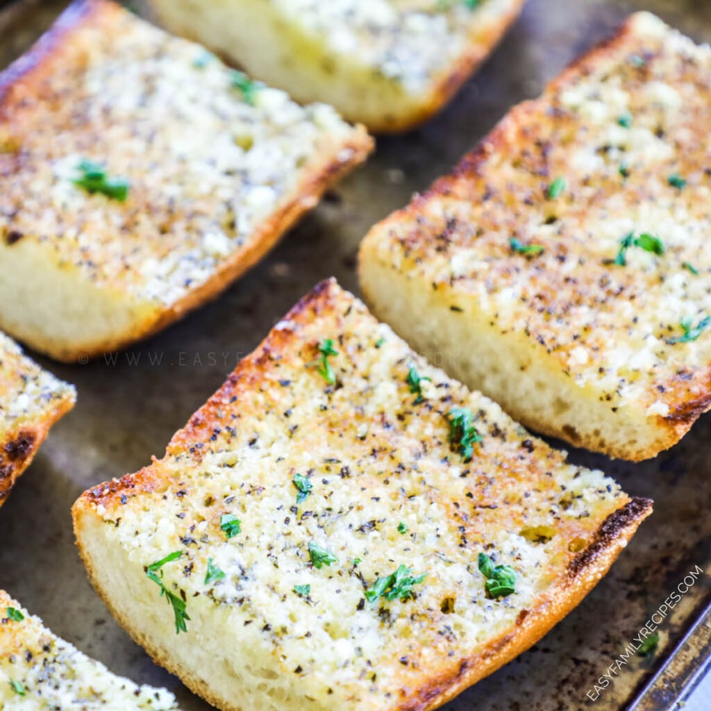 BEST Ever Garlic Bread · Easy Family Recipes