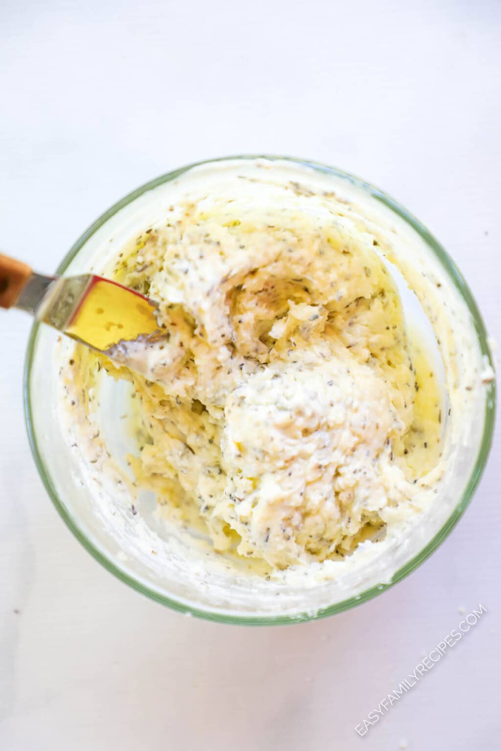 BEST Ever Garlic Bread · Easy Family Recipes