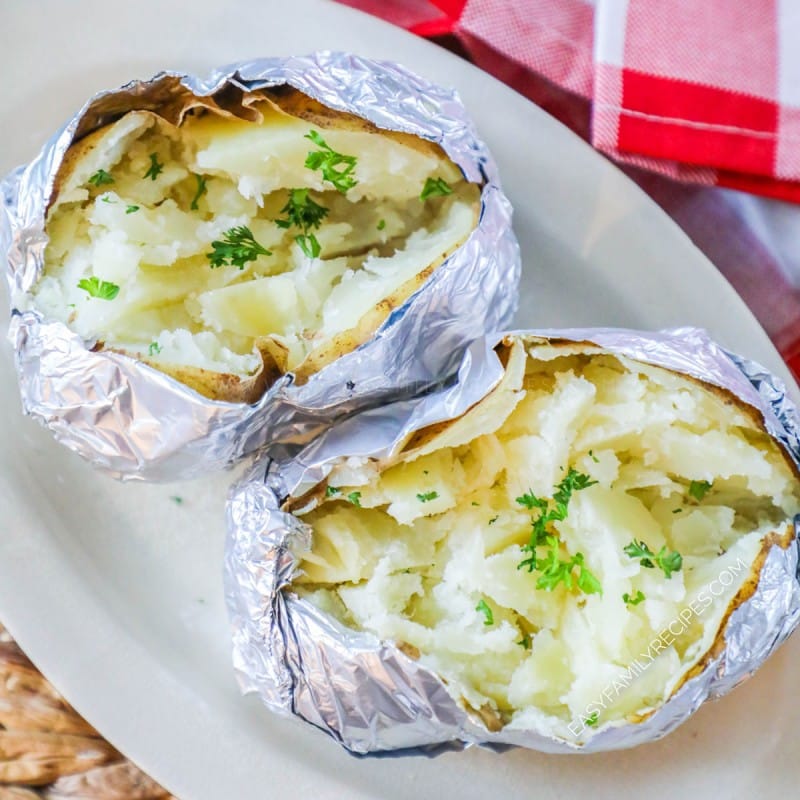 Instant Pot Baked Potatoes · Easy Family Recipes