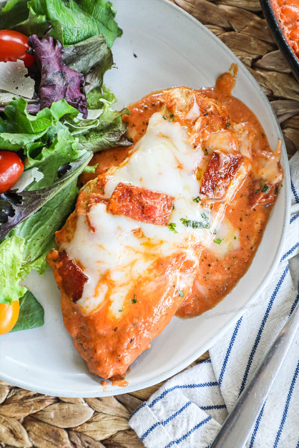 Chicken Pizzaiola Recipe | Easy Family Recipes