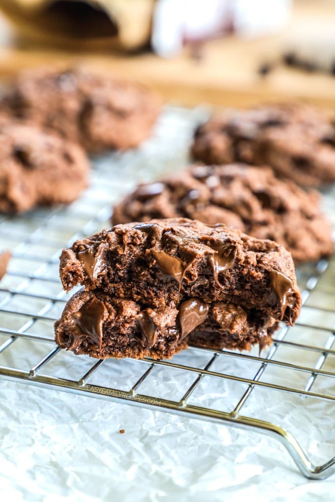 Double Chocolate Pudding Cookies · Easy Family Recipes