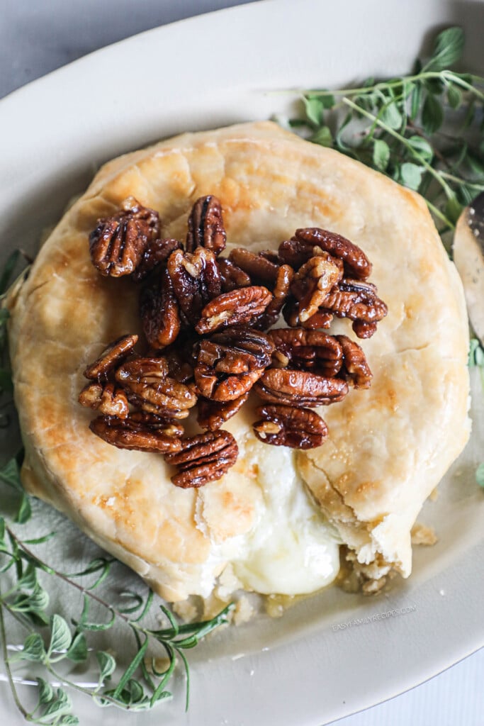 Baked Brie in Pie Crust · Easy Family Recipes