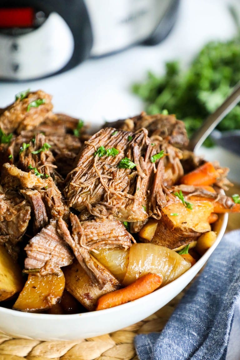 55+ Sunday Dinner Ideas · Easy Family Recipes