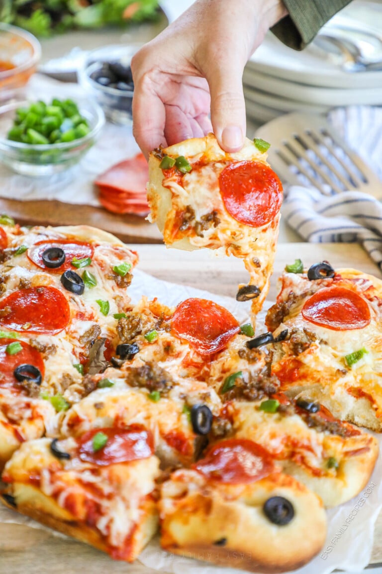 Pull Apart Pizza Bread · Easy Family Recipes