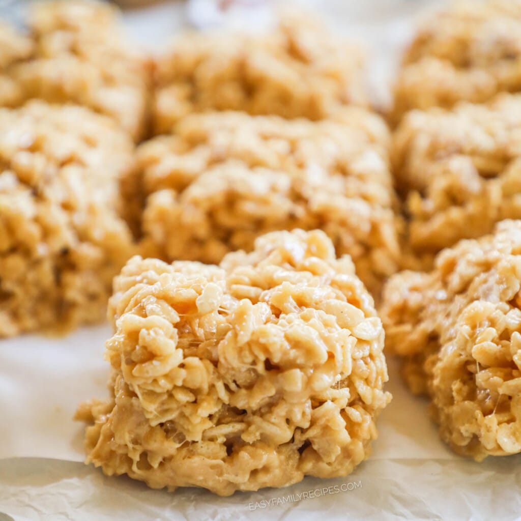 Salted Caramel Rice Krispie Treats · Easy Family Recipes