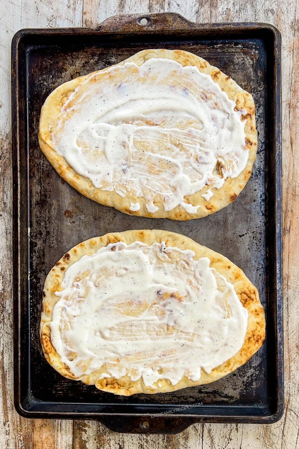 Buffalo Chicken Flatbread · Easy Family Recipes