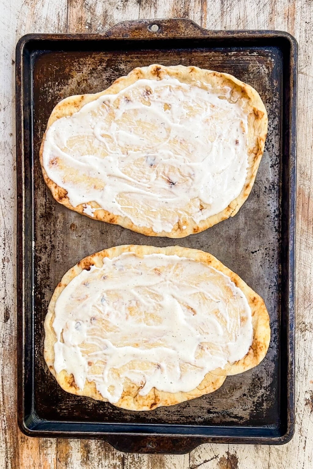 Chicken Bacon Ranch Flatbread · Easy Family Recipes