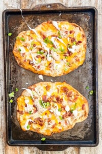 Chicken Bacon Ranch Flatbread · Easy Family Recipes