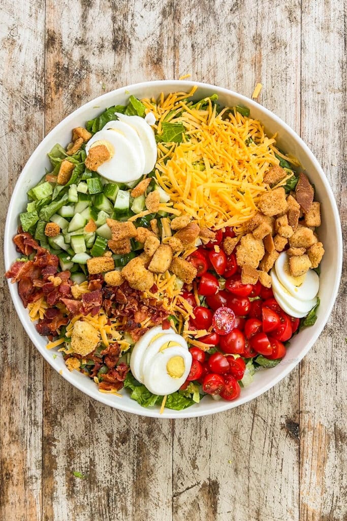 Classic Southern Salad · Easy Family Recipes